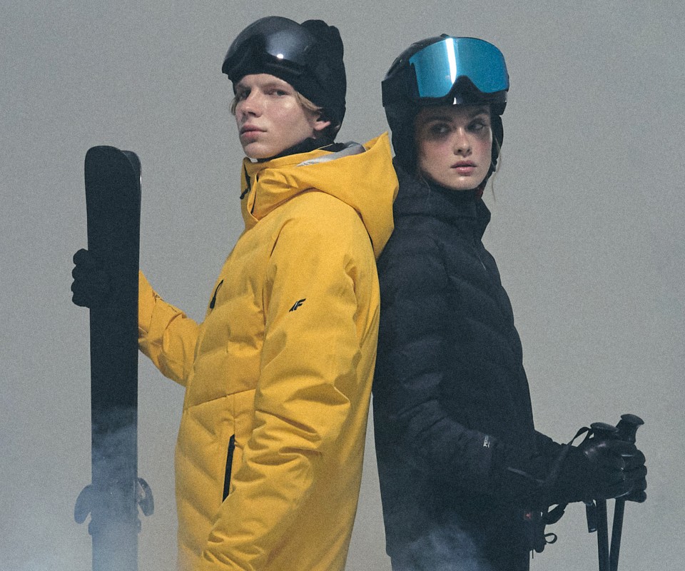 4F - Sports store. Sportswear, shoes and accessories for athletes