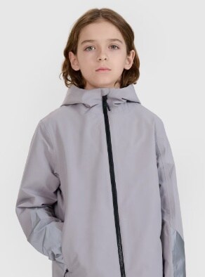 4F - Sports store. Sportswear, shoes and accessories for athletes